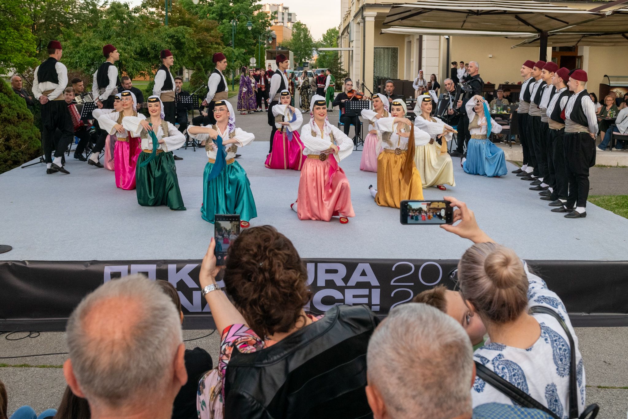 Kultura na ulice 2024! i KUD Lola organiziraju otvaranje 3. Internacionalnog festivala folklora ...